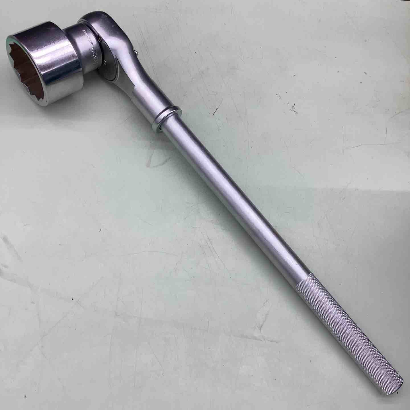 TONE 3/4sq(19mm)ラチェットハンドル 471N【越谷店】 – アクトツールオンラインショップ