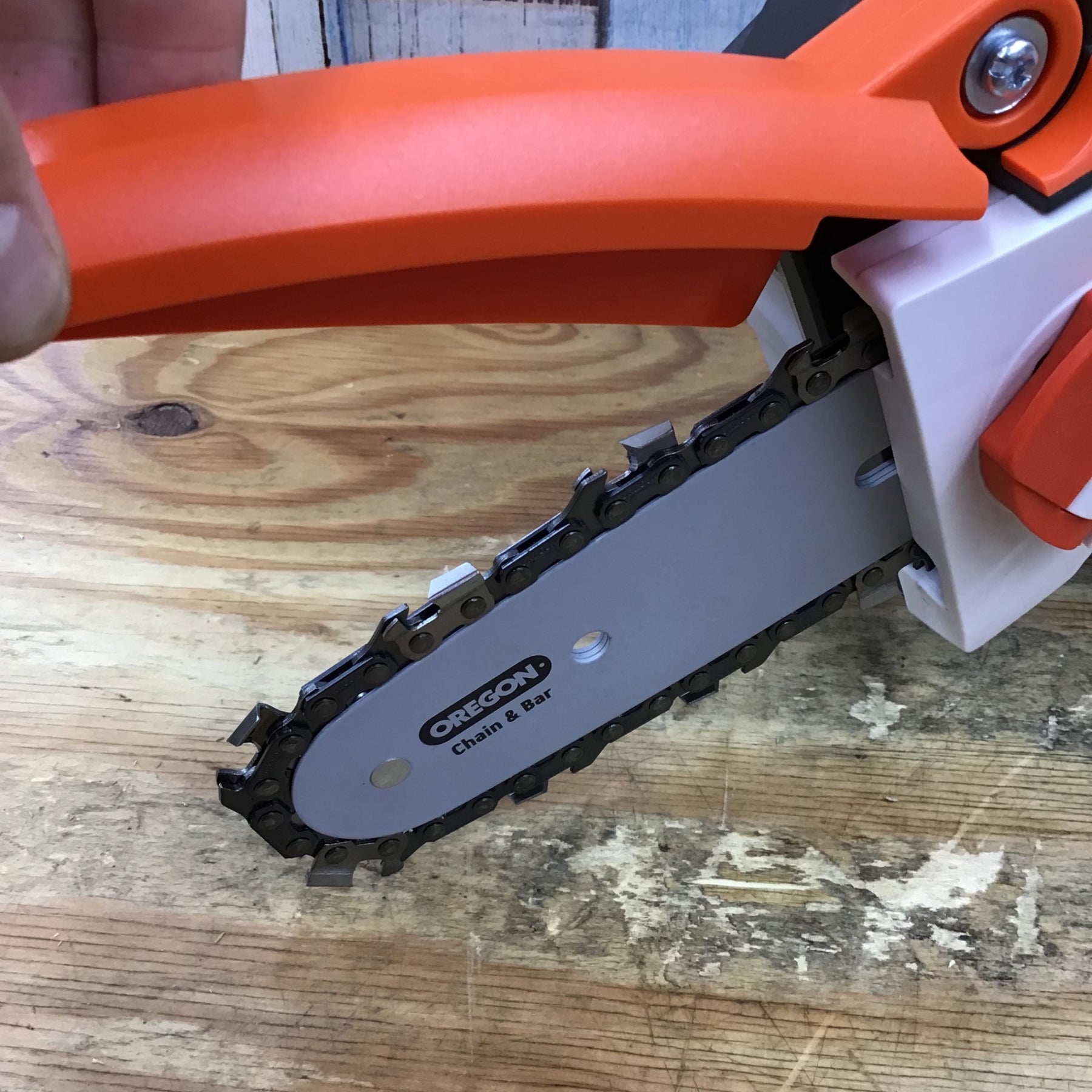 KOSHIN/工進 充電式ハンディチェーンソー SHC-180【柏店】 – アクトツールオンラインショップ